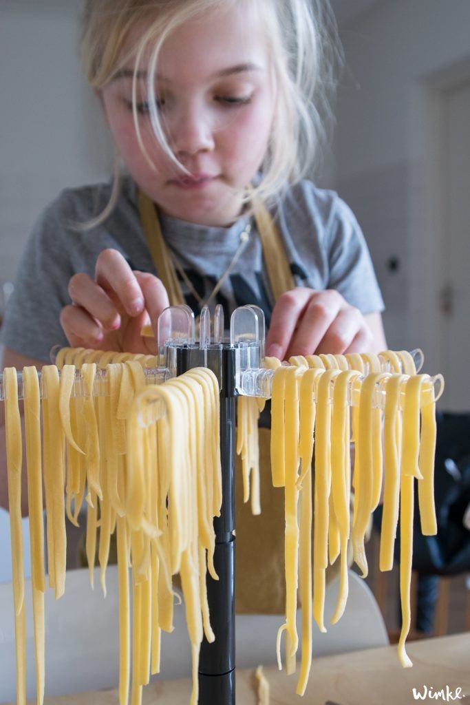 Pasta maken is erg lekker en makkelijk | RECEPT | WIMKE